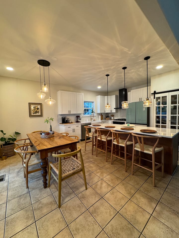 Newly Renovated 4br Condo - Wildwood, NJ