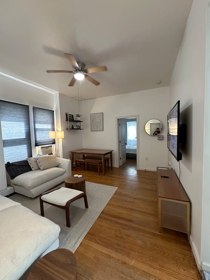 Cozy 2br Gem | Minutes From Nyc - The Bronx, NY