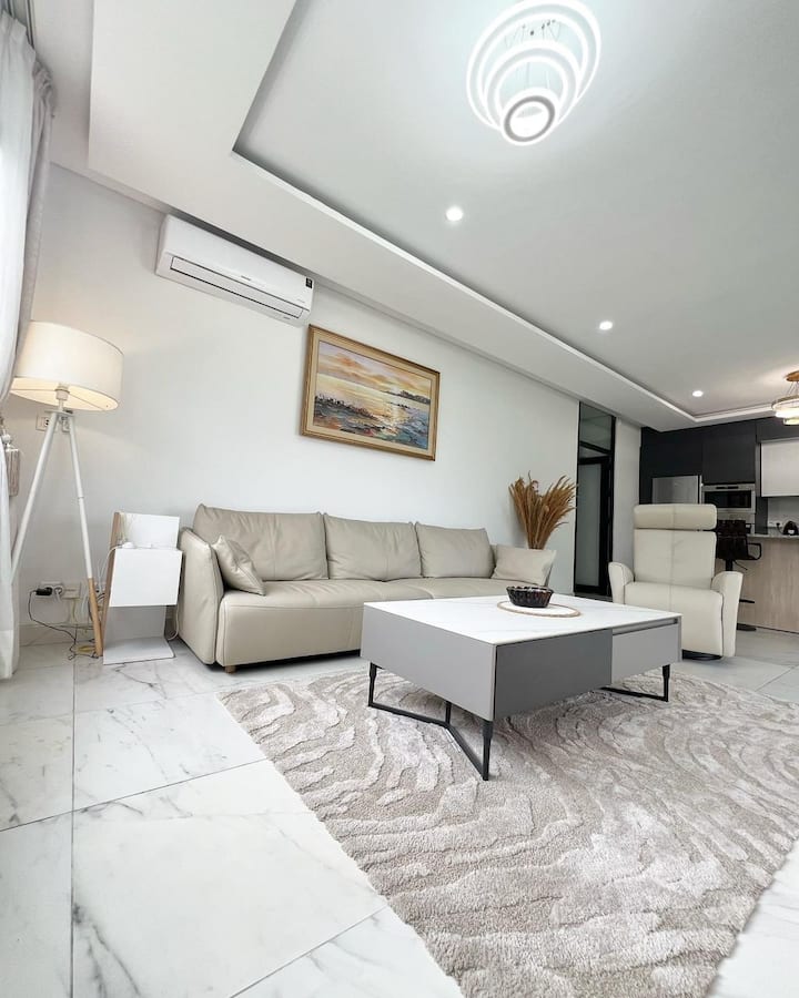 Appartement Mosaïque- Cuisine Américaine F3 - Abidjan