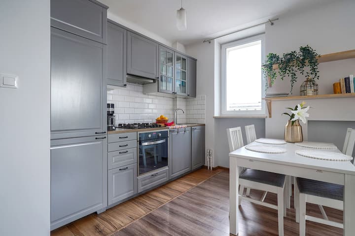 Elegant|two Bedroom|2b|central| Large|perfect Viev - Varsovie