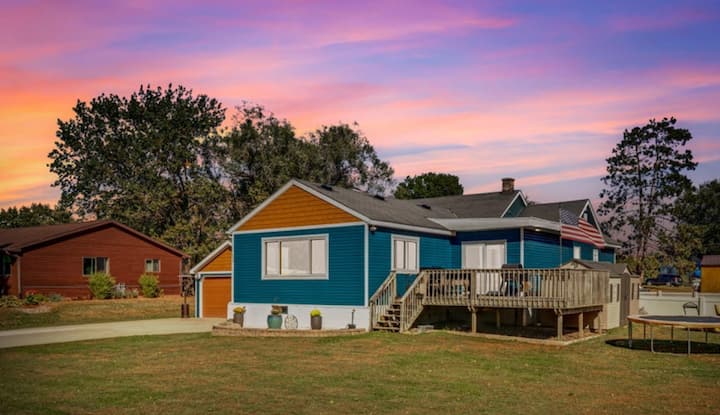 Rustic Waterfront W/boat Dock! - La Crosse, WI