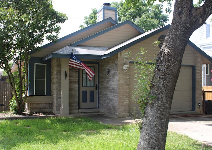 The Cottage At Stoney - The Sanctuary - San Antonio
