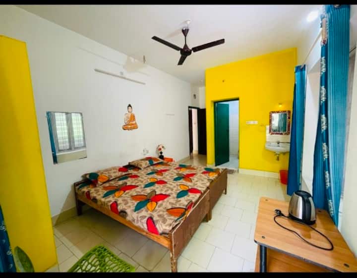1 Ac Room Near Beach Varkala - Varkala
