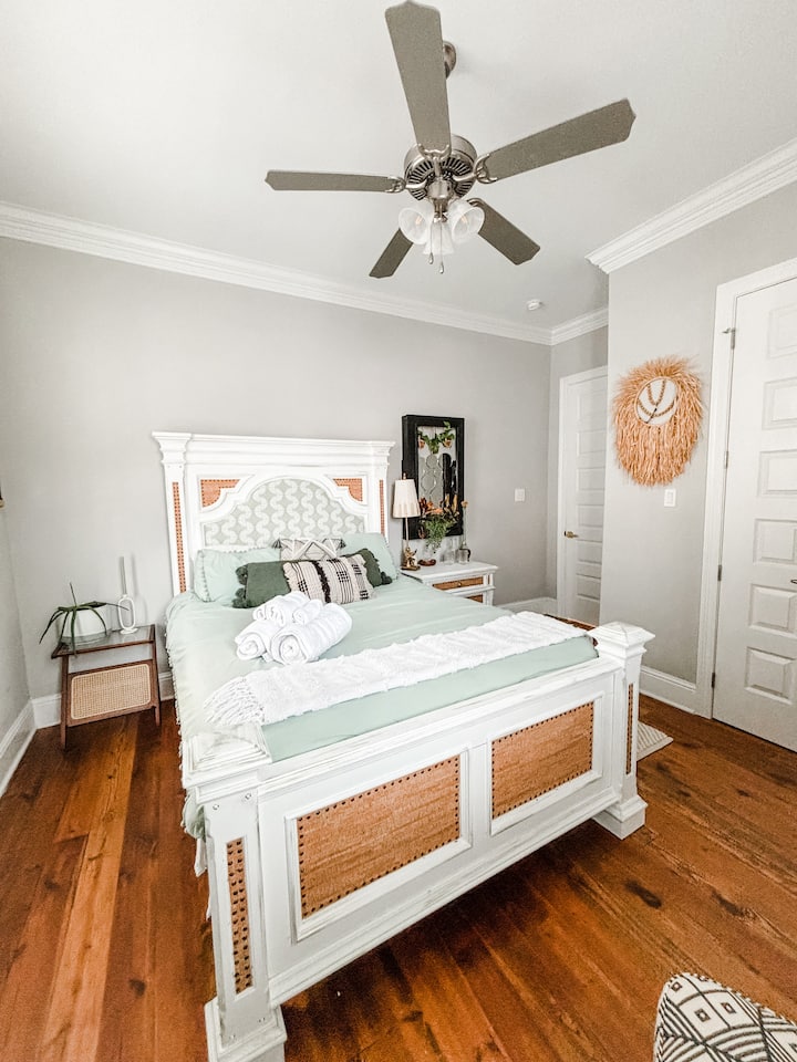 Casa Bella - Verde Room - New Orleans, LA