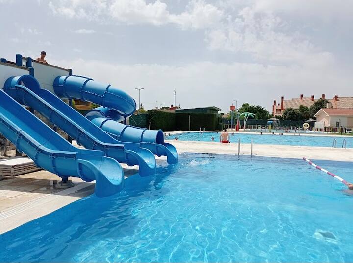 El Acebo Con Piscina

Vut -47/3593 - Simancas