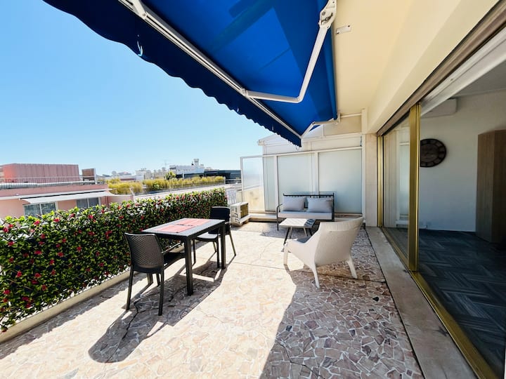 Agréable Studio Juan Les Pins 100m De La Plage - Antibes