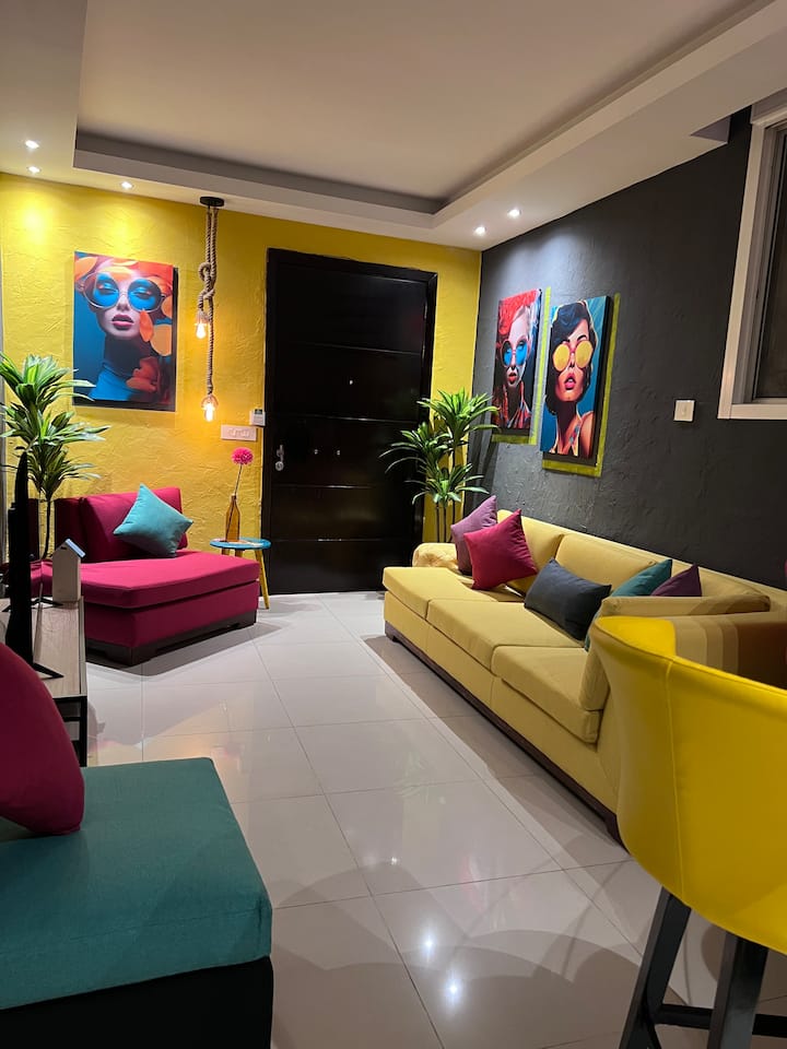 Byout Beirut G1
Fits 4
5 Mnt Walk To Mar Mkhayel - Beirut