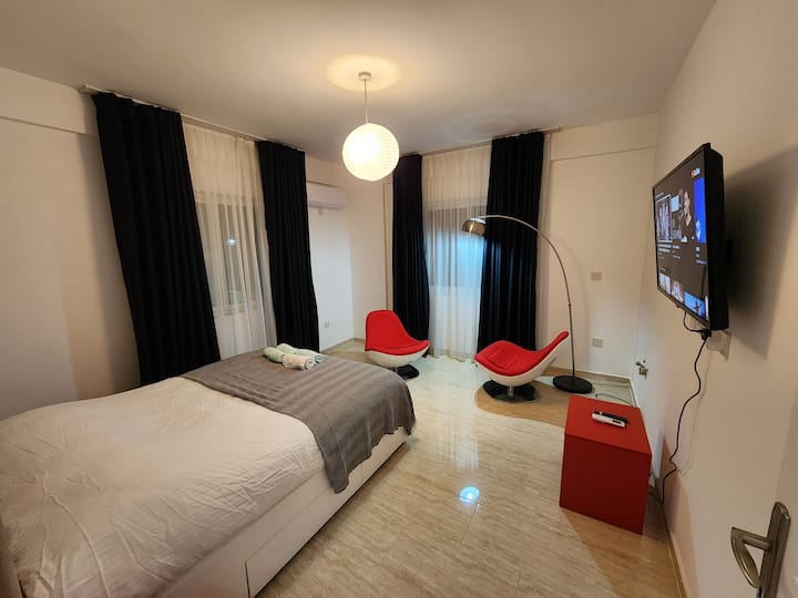 2 Bedroom Flat Close To Old Castle Walls - Nicosia