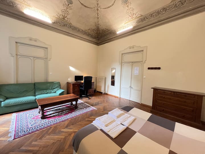 Tata Homes Entire House - Bologna