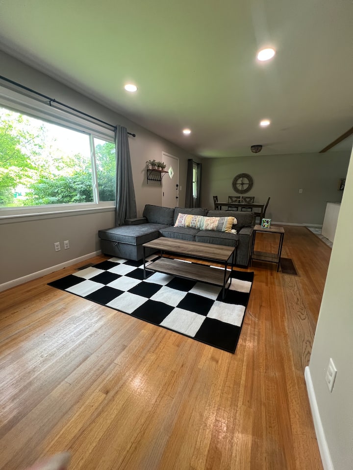 Indy Speedway Getaway - Mars Hill, IN