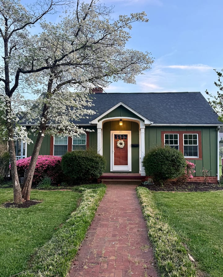 Greenway Cottage-morganton
Downtown Retreat - Morganton, NC