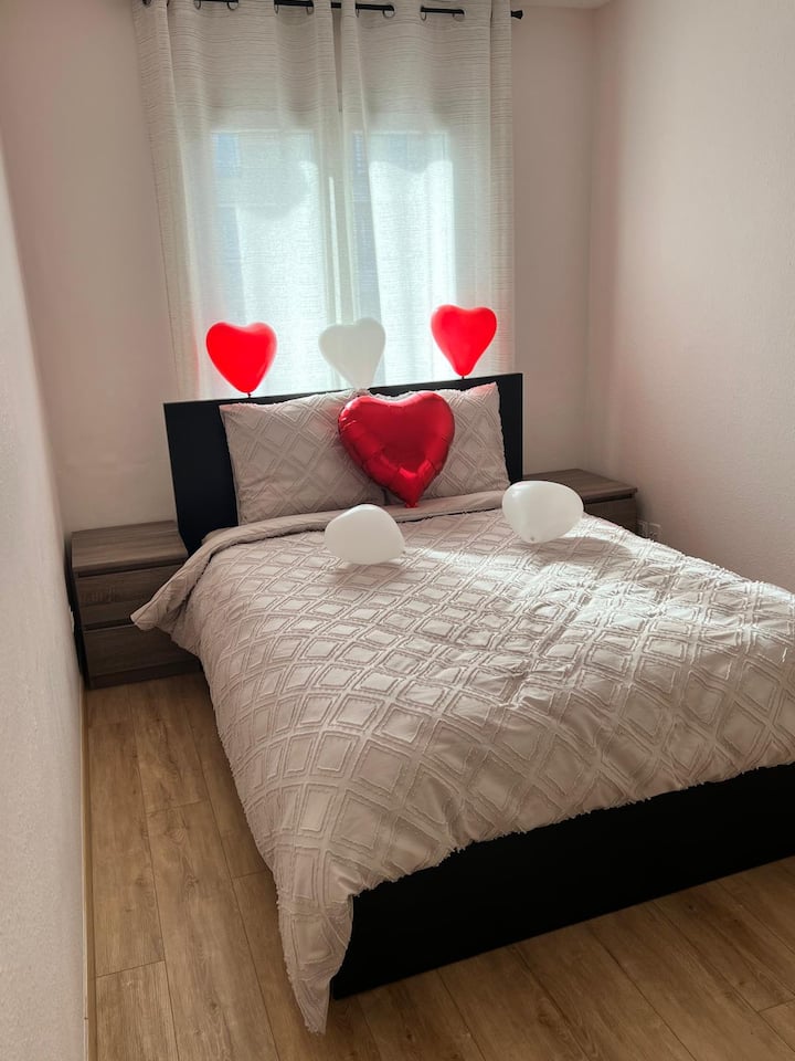 Coins Cosy à Metz Gare, 50m2, Parking Privé Balcon - Augny