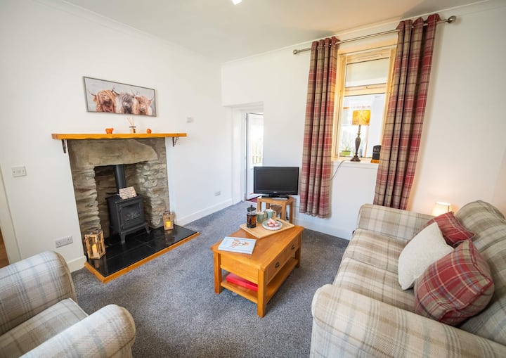 Kishorn Cottage – Peaceful Wee Retreat In Dunoon - Dunoon