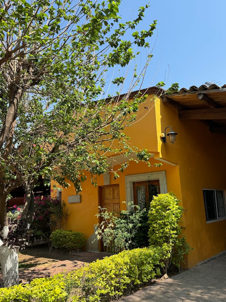 Cabañita Céntrica Con Alberca Compartida - Oaxaca de Juárez