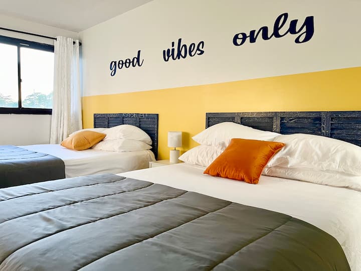 Good Vibes Only! Walk To Beach, Dining & Fun! - Myrtle Beach, SC