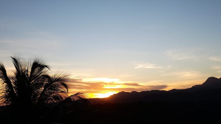 F2 Calme Et Paisible Entre La Ville Et La Campagne - Martinique