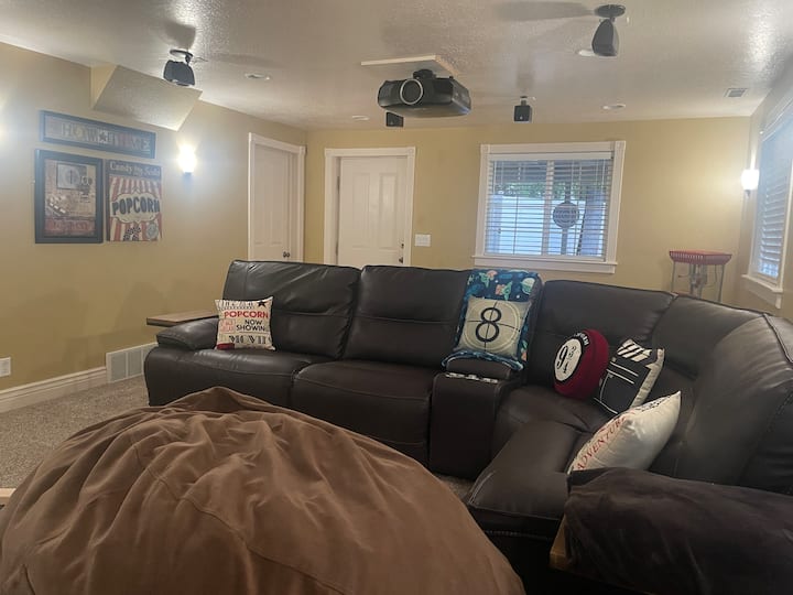 Family And Pet Friendly Space Near University - Logan, UT