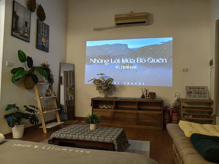 Cozy House Near Train Street/ Old Quarter/ Netflix - Hanoi