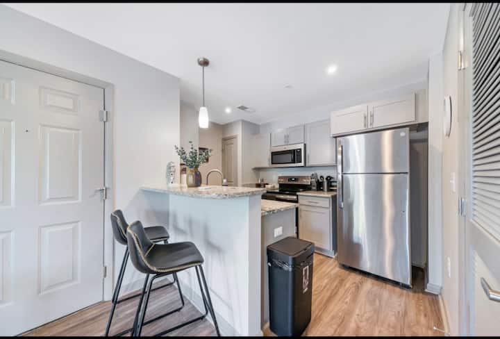 Contractor Pub/arsenal 3 Minutes/orion 4 Minutes - Huntsville, AL