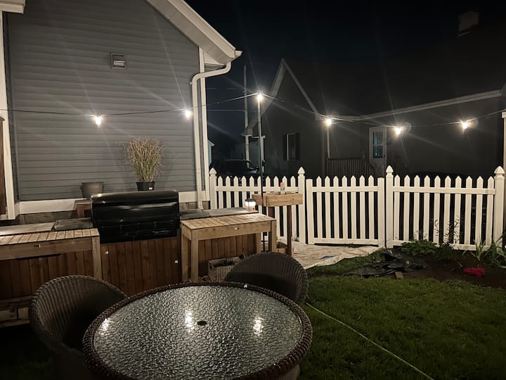 Updated Oshkosh Home - No Extra Fees - Oshkosh, WI