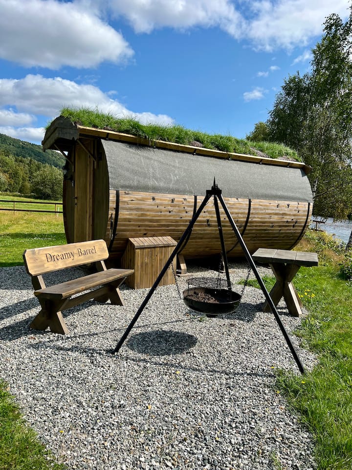 Unik Overnatting I En Tønne - Norway