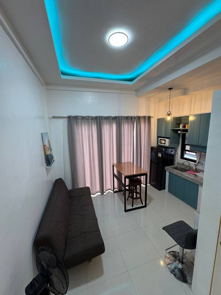 Three Sisters Apartment - Celine - 바탕가스