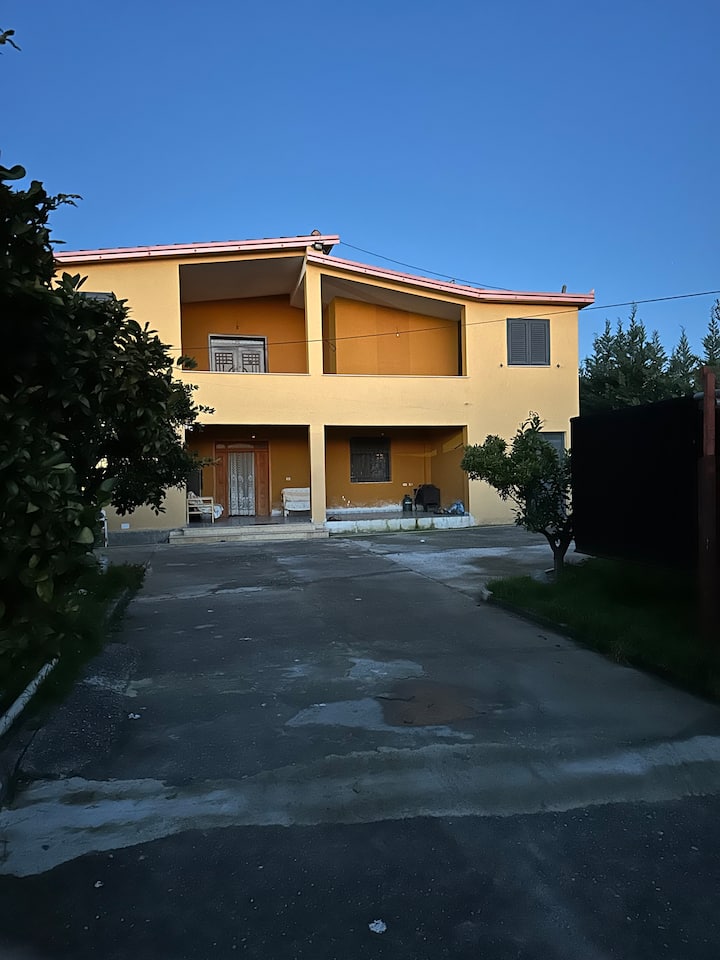 The House Of Zulema ! - Durrës