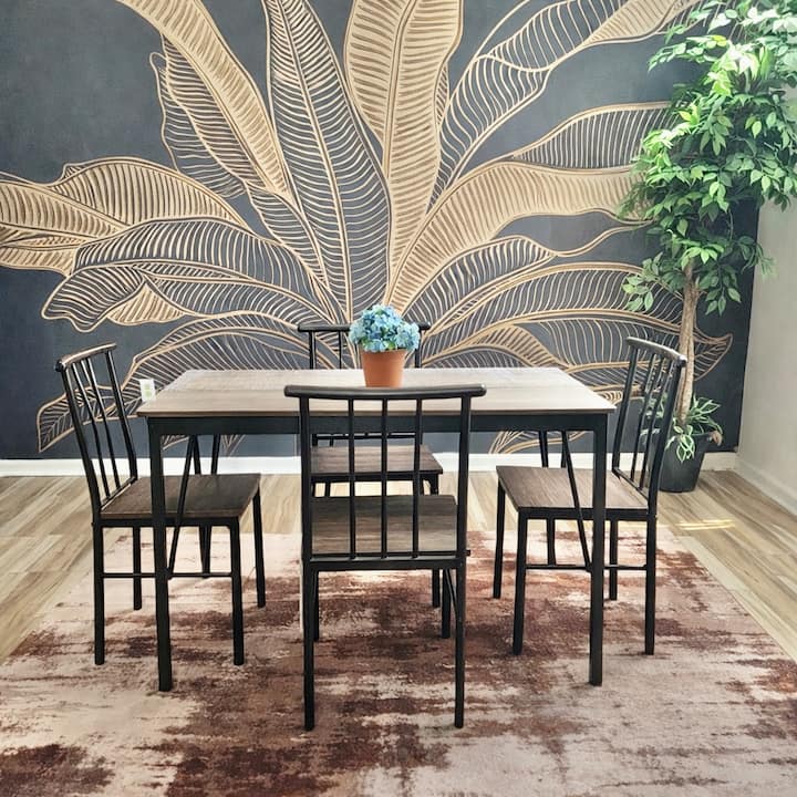 Top 5% Family Retreat • Super Clean • Fenced Yard - Tallahassee, FL