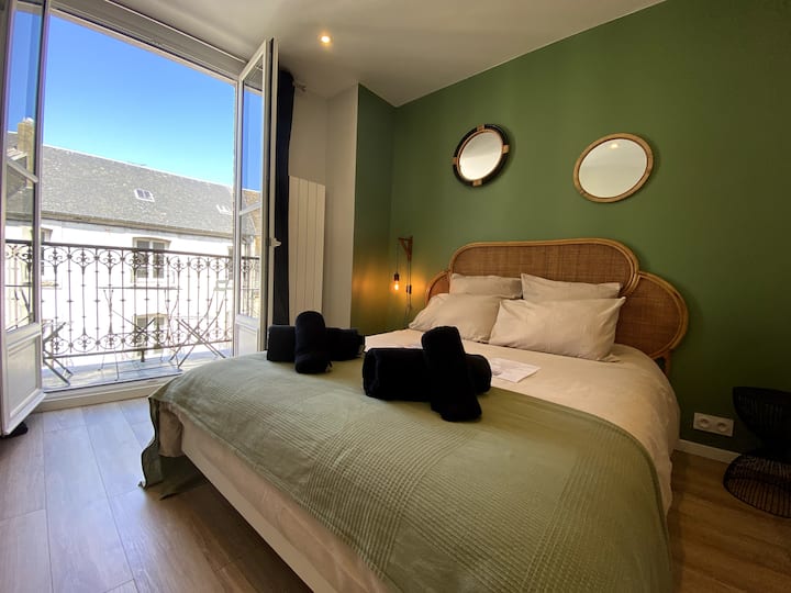 Terrasse Avec Superbe Vue Sur Le Marché De Dieppe - Dieppe