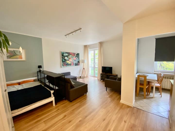 Kawalerka W Centrum Warszawy! - Warszawa