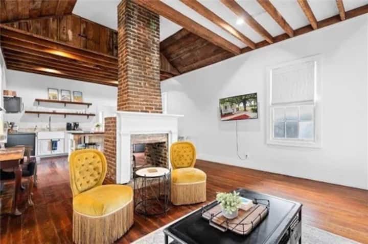 Downtown Historic Bungalow - Mobile, AL