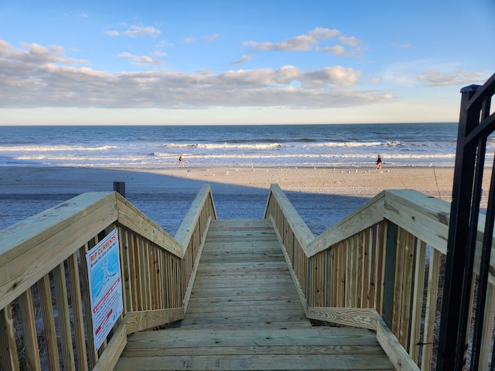 Happy Place - Surfside Beach, SC