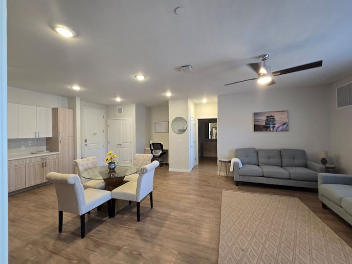 Year Around Pool And Hot Tub Near Balloon Fiesta - Rio Rancho, NM