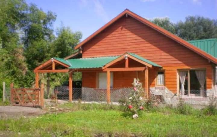 Cabaña Con Costa De Arroyo - San Martin de los Andes