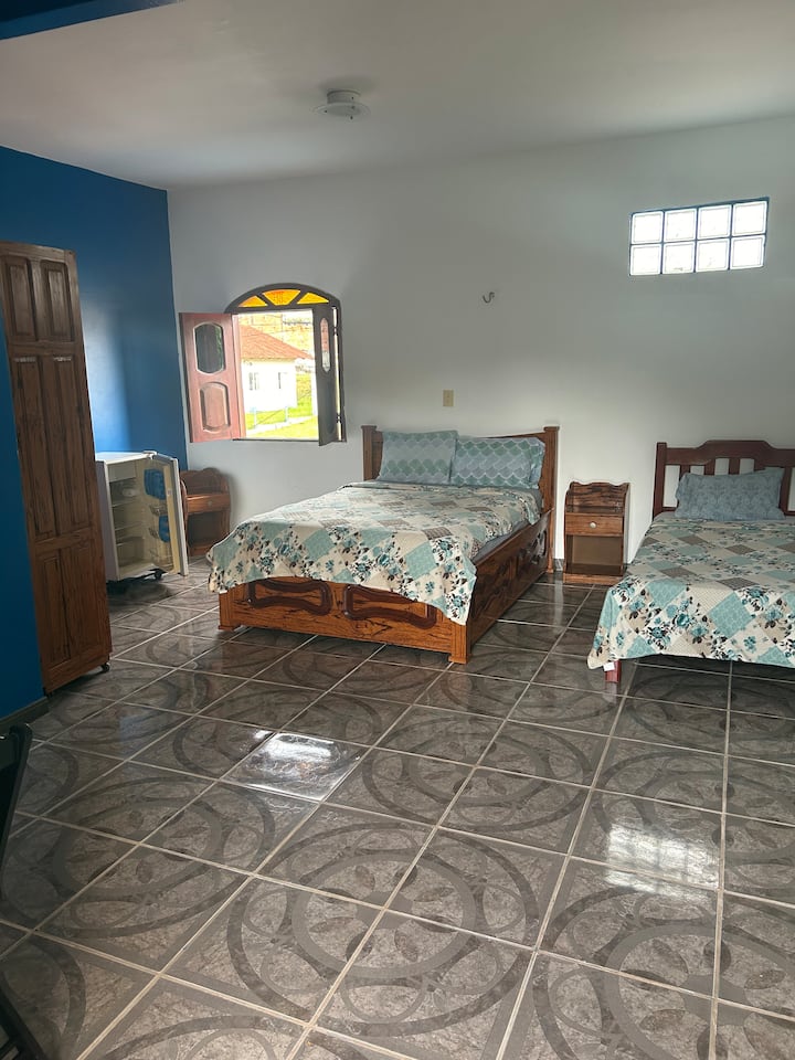 Quartos Mobiliados - Presidente Figueiredo