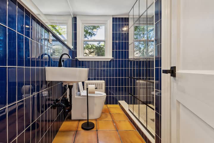 Top Gun R&r: 4+ Bedrooms & 4 Bathrooms - Norfolk, VA