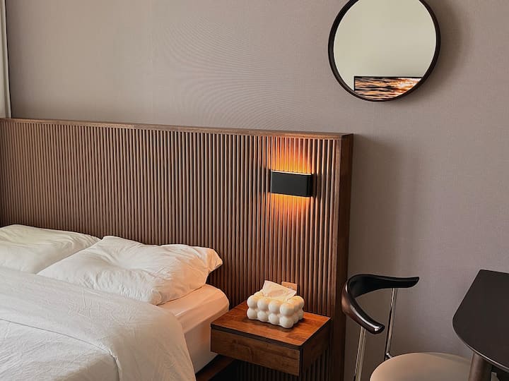 [New] 오픈특가 고층오션뷰 청결관리 넷플릭스 Ott 연박할인 - South Korea