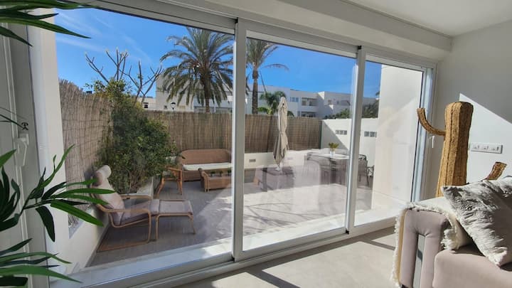 Precioso Bajo Con Terraza En Toyo - Cabo de Gata