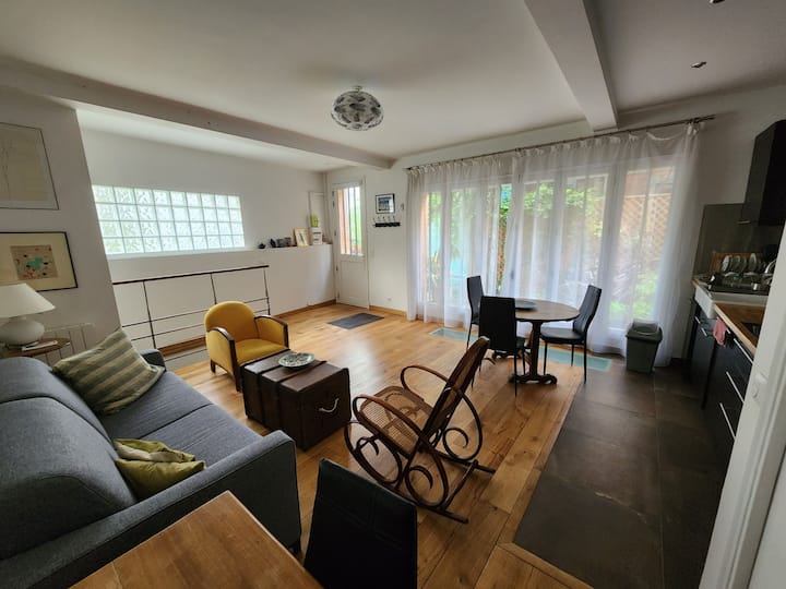 Un Coin De Campagne à Paris - Paris 20e Arrondissement