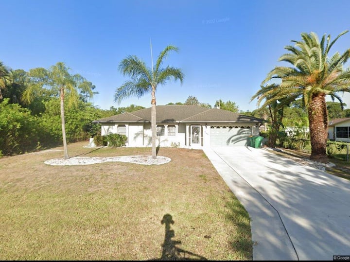 The Cottage - Port Charlotte