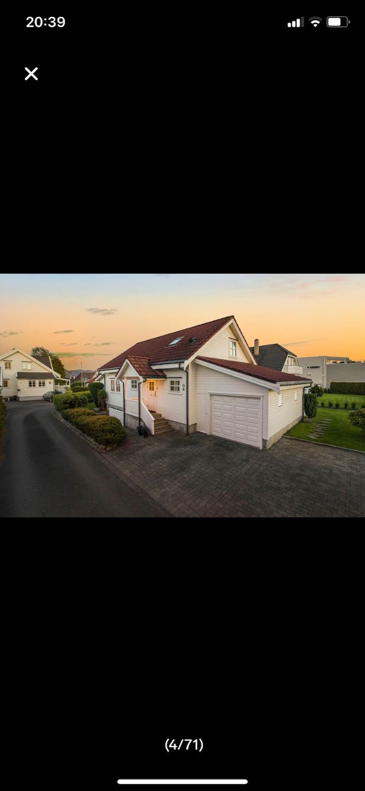 Flott Familiebolig På Vaulen - Stavanger