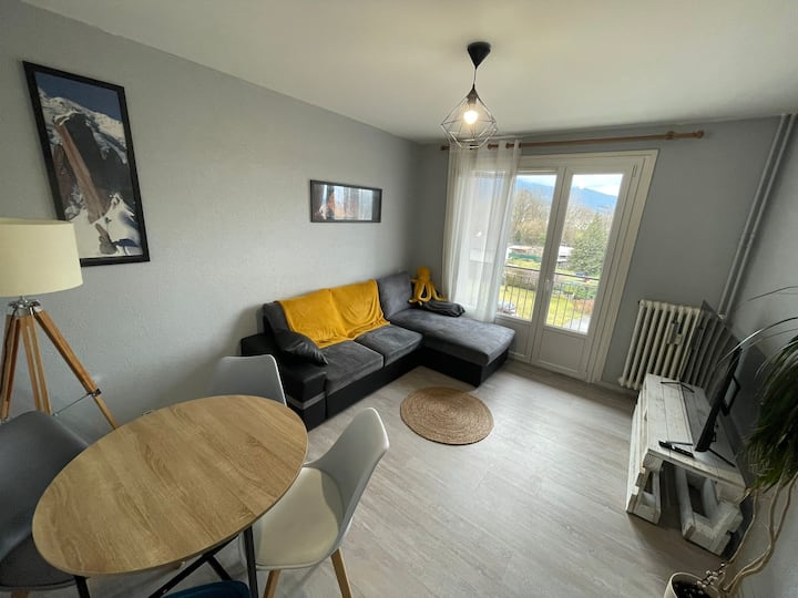 Bonneville Au Cœur Des Montagnes - Bonneville