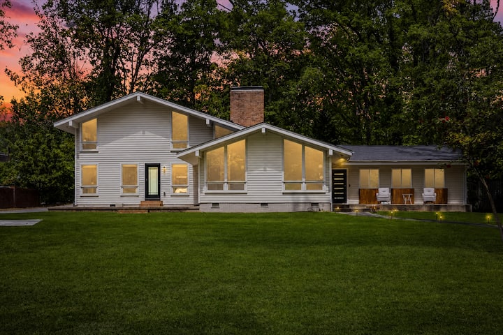 Stylish, Bright, Modern Spacious Home Near Ecu - Greenville, NC