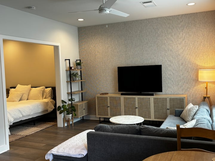 Stay In The Heart Of East Austin - Austin, TX