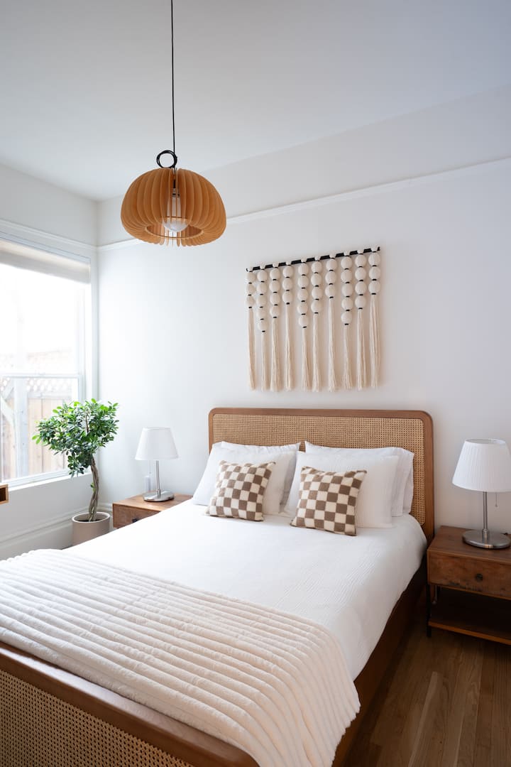 New! Airy Noe & Mission Retreat! - San Francisco, CA