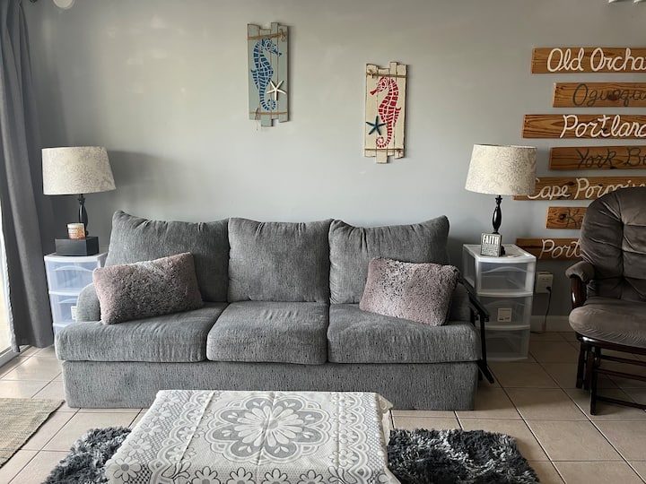 Newly Renovated Beach Condo! - Wells, ME