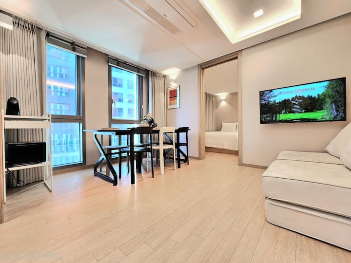 8b | 6인 가족객실 | 해운대해변5분 | 무료짐보관 - Busan