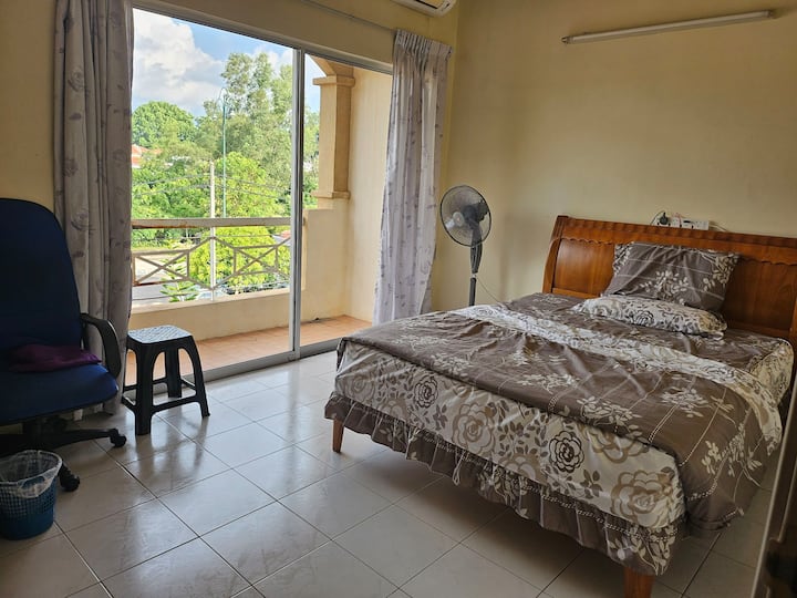 3f Balcony Room Shared Bathroom. - Sungai Petani