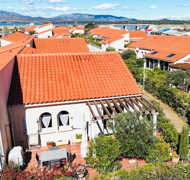 Une Villa Résidence Naturiste/nudiste - Leucate