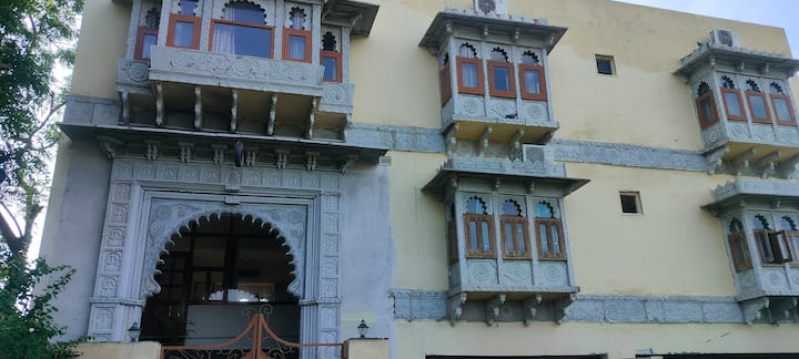 Haveli @ Rooftop Pool - Udaipur